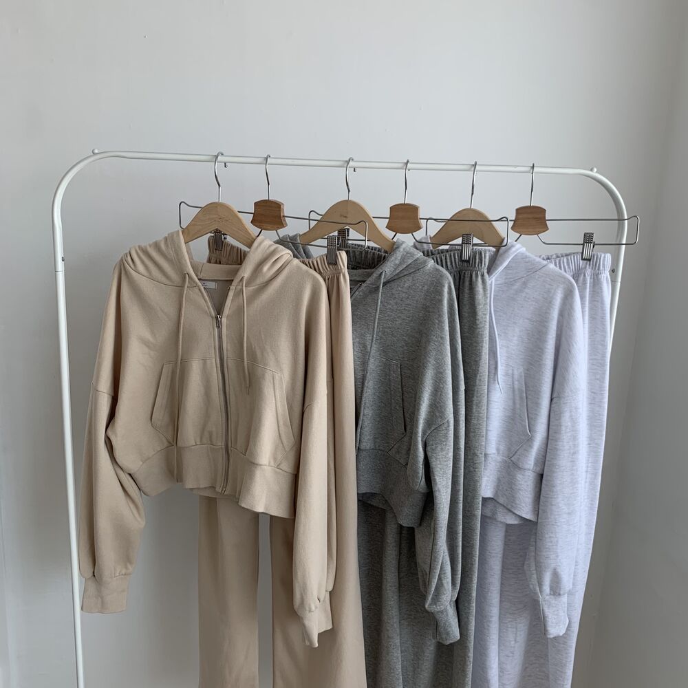 [set]フードパーカー＋クロップドパンツ | NUGU